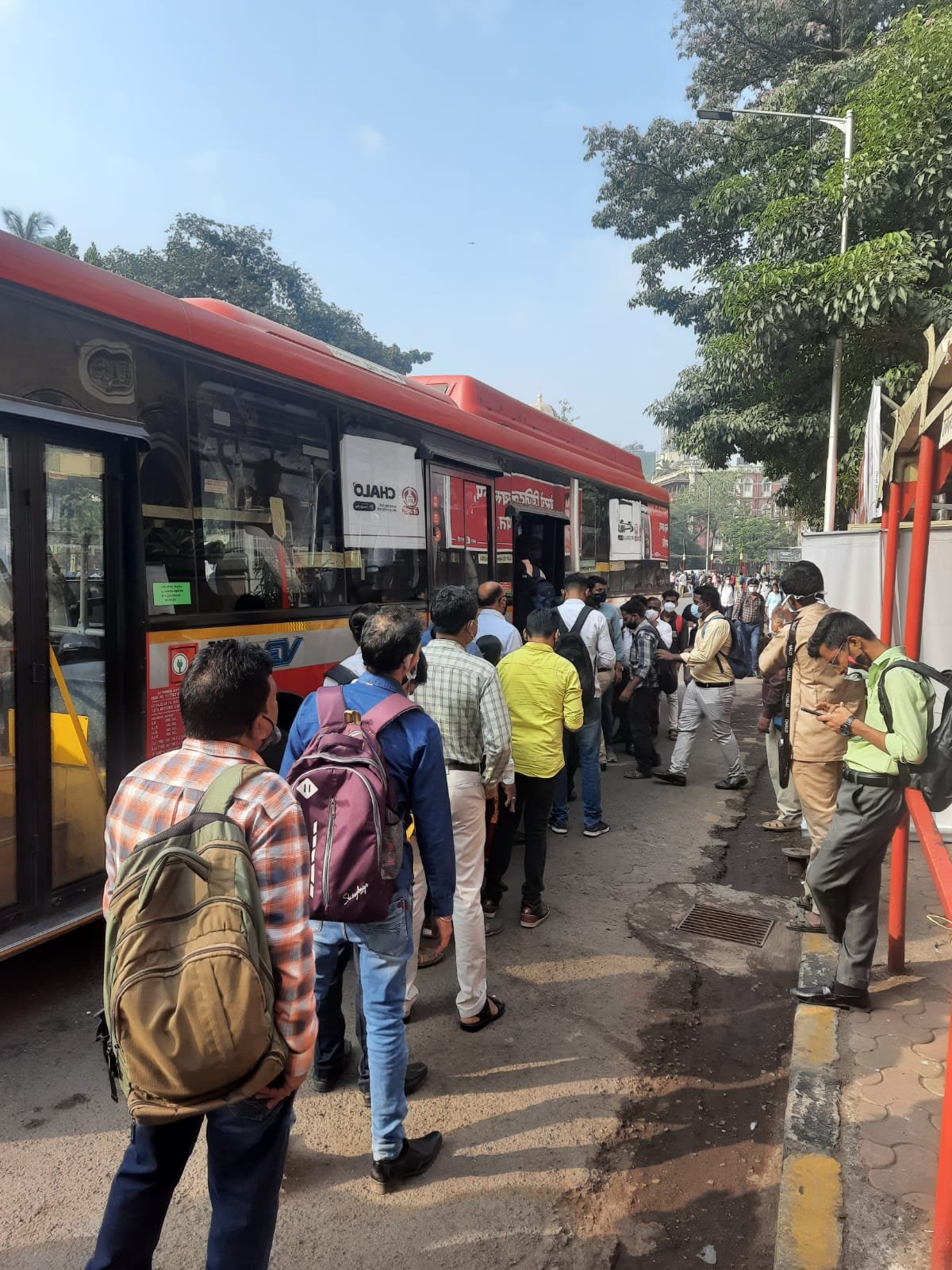 BEST ELECTRIC AC BUS - Mumbai Metro Times
